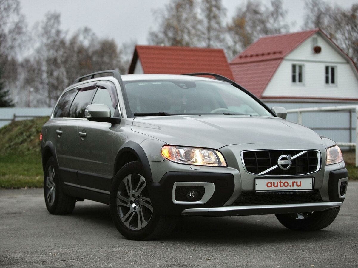 Купить б/у Volvo XC70 II 2.4d AT (215 л.с.) 4WD дизель автомат в Домодедово: бежевый Вольво XC70 ...