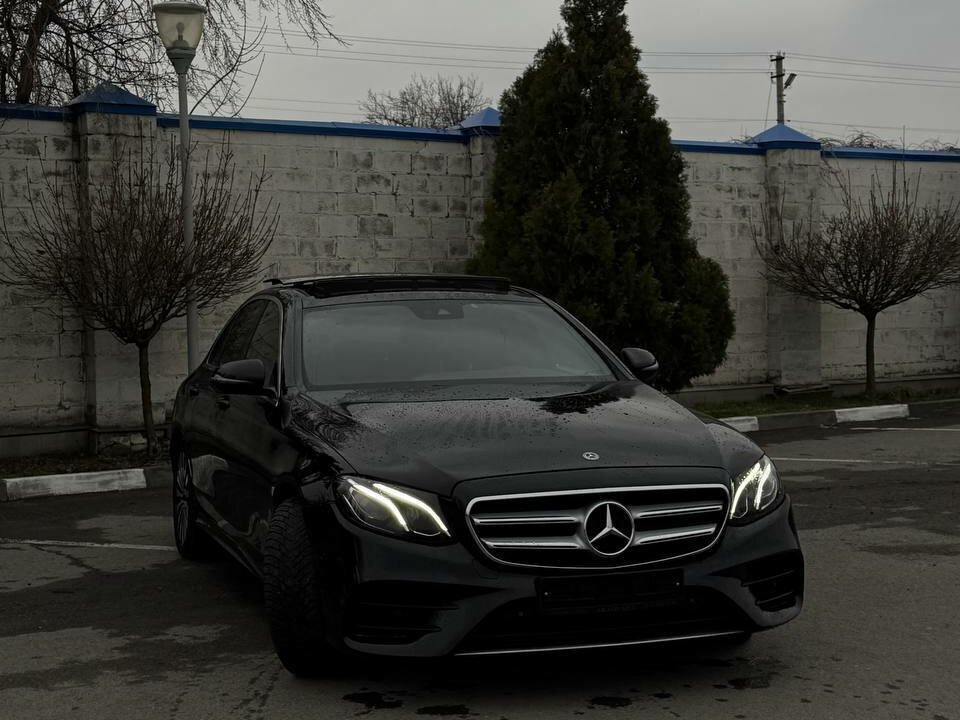 Купить б/у Mercedes-Benz E-Класс V (W213, S213, C238) 200 2.0 AT (184 л ...