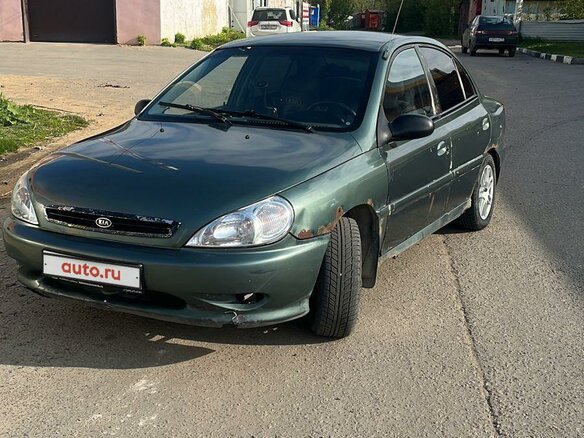 Купить б/у Kia Rio I 1.5 AT (98 л.с.) бензин автомат в Туле: зелёный ...