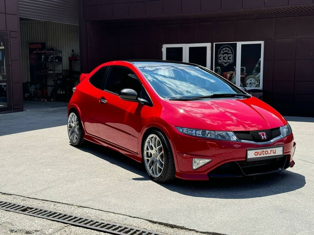 Купить б/у Honda Civic Type R VIII 2.0 MT (201 л.с.) бензин механика в ...