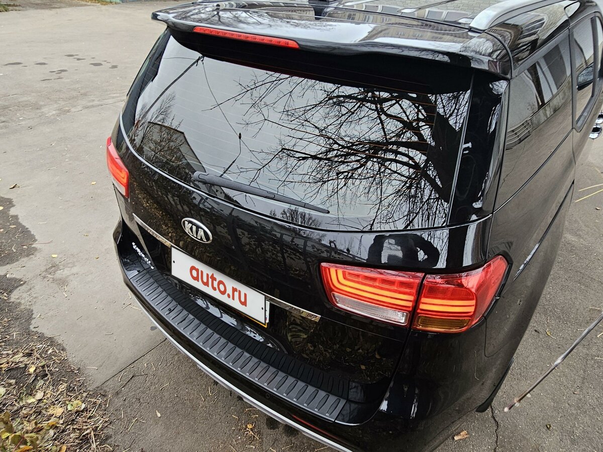 Купить б/у Kia Carnival III 2.2d AT (202 л.с.) дизель автомат в Москве ...