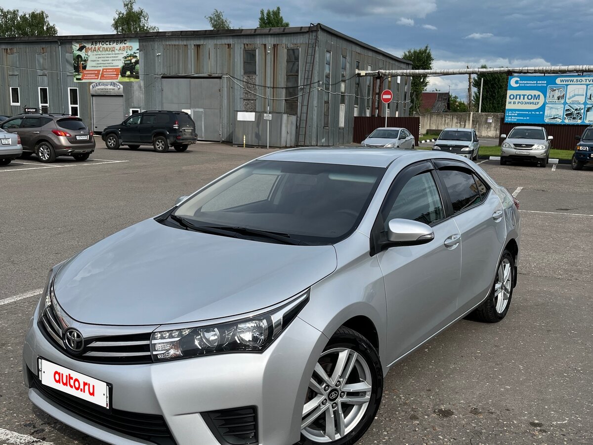 Купить б/у Toyota Corolla XI (E160, E170, E180) 1.6 CVT (122 л.с.) бензин вариатор в Твери ...