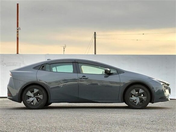 Купить б/у Toyota Prius V (XW60) 1.8hyb AT (98 л.с.) гибрид автомат в ...