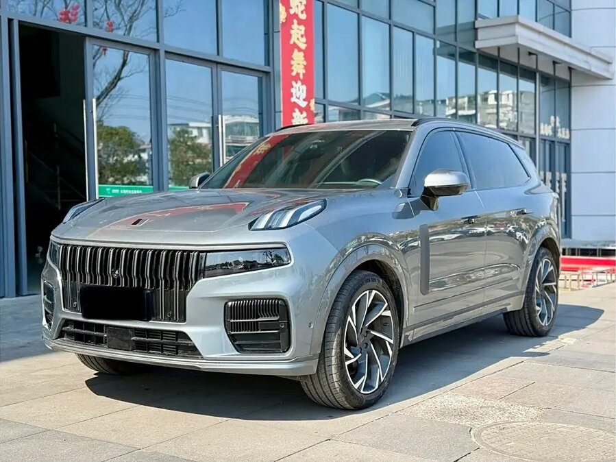 Купить б/у Lynk & Co 09 2021-2025 MHEV 2.0 AT (254 л.с.) 4WD бензин автомат в Барнауле: белый ...