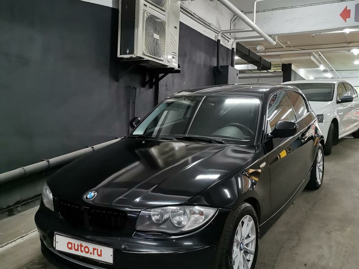 Купить б/у BMW 1 серии I (E81/E82/E87/E88) Рестайлинг 116i 1.6 AT (115 л.с.) бензин автомат в ...
