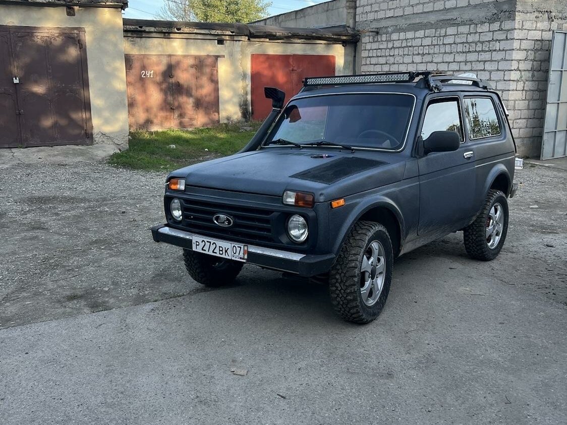 Купить б/у Lada (ВАЗ) 2121 (4x4) I Рестайлинг 1.7 MT (83 л.с.) 4WD бензин механика в Нальчике ...