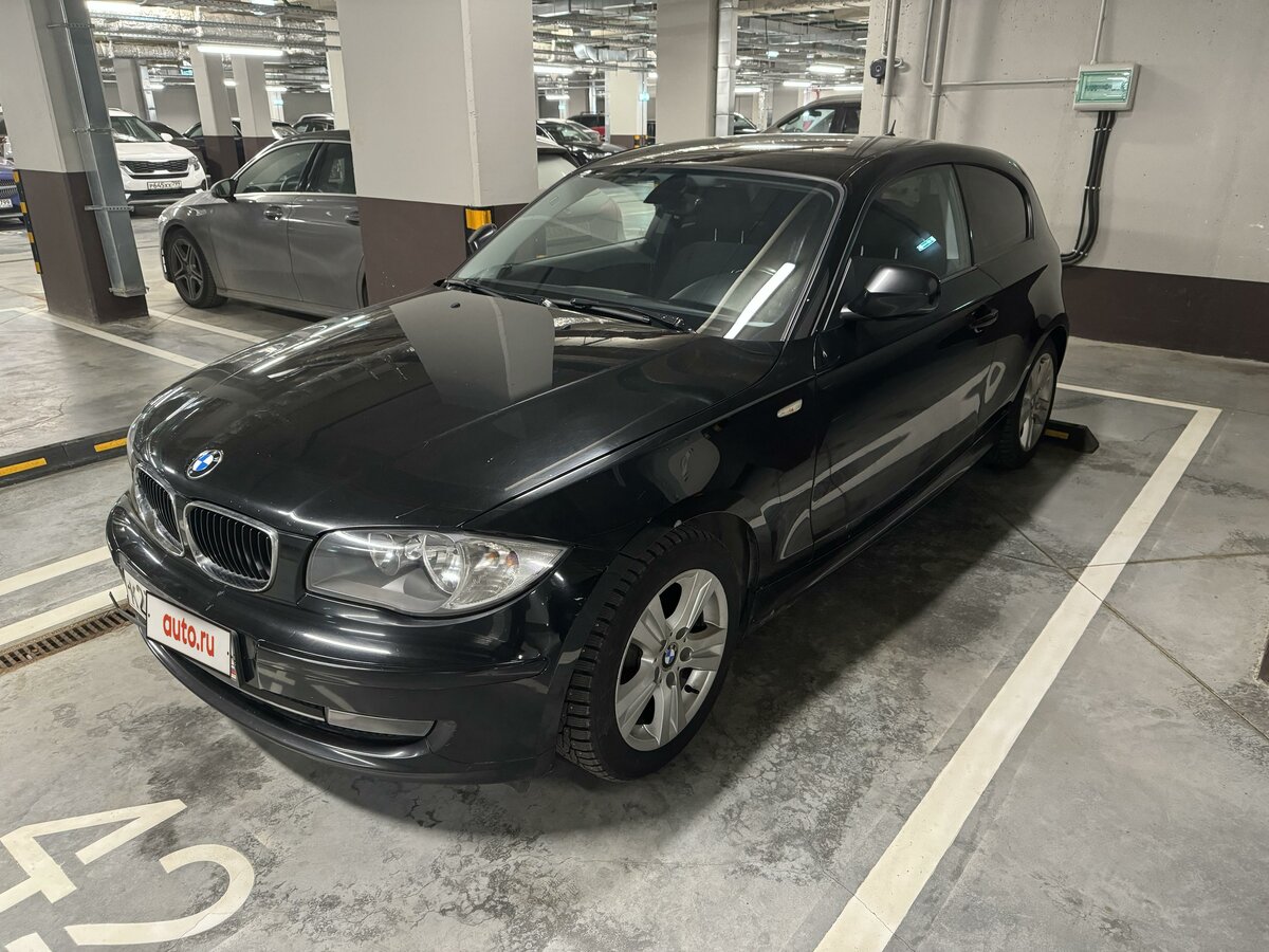 Купить б/у BMW 1 серии I (E81/E82/E87/E88) Рестайлинг 116i 1.6 AT (115 л.с.) бензин автомат в ...