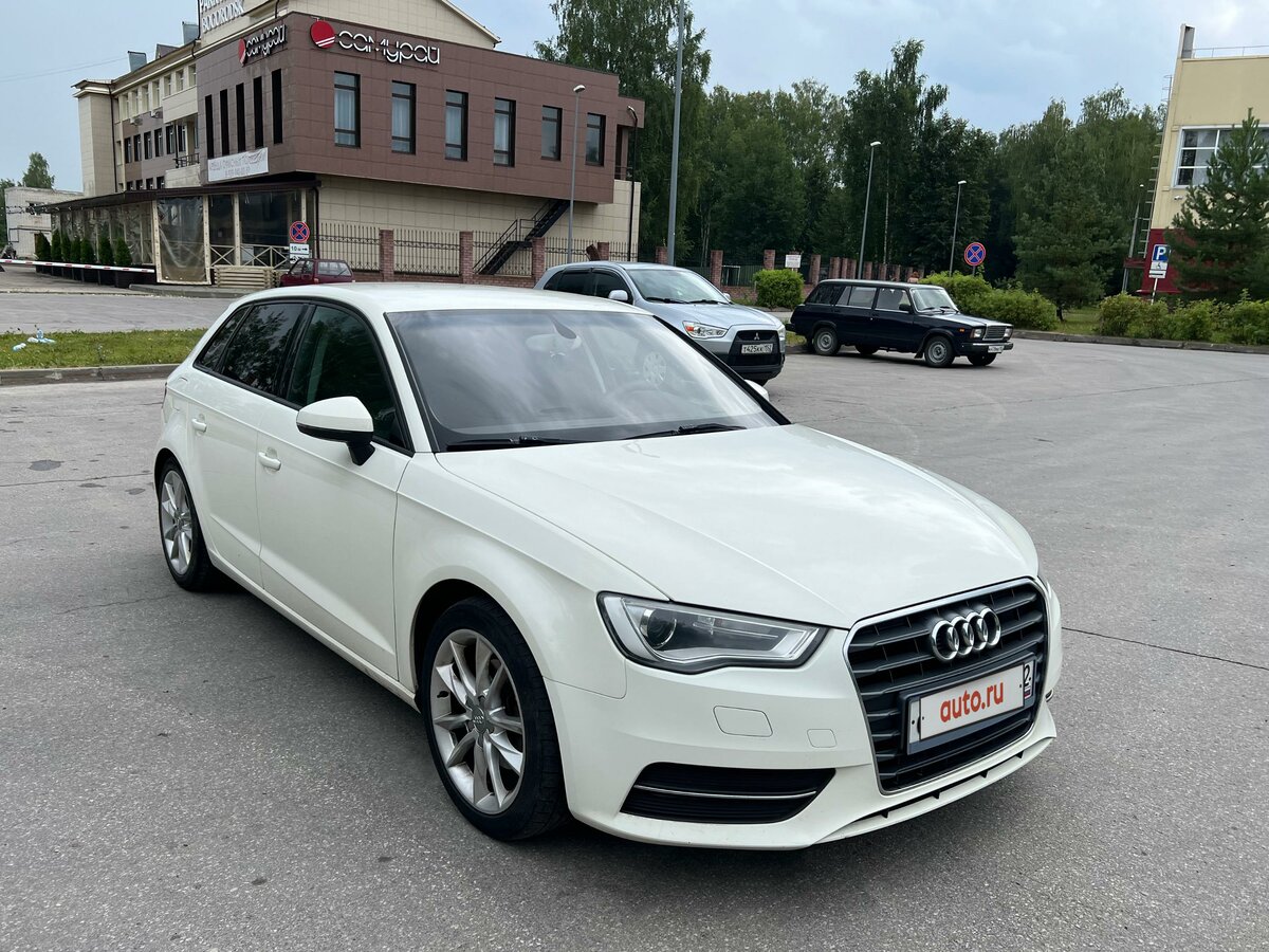 Купить б/у Audi A3 III (8V) 1.4 AMT (122 л.с.) бензин робот в Нижнем ...