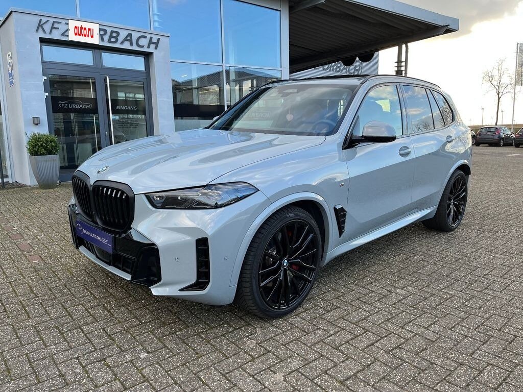 Купить б/у BMW X5 IV (G05/G18) Рестайлинг 40Li 3.0 AT (381 л.с.) 4WD бензин автомат в Москве ...