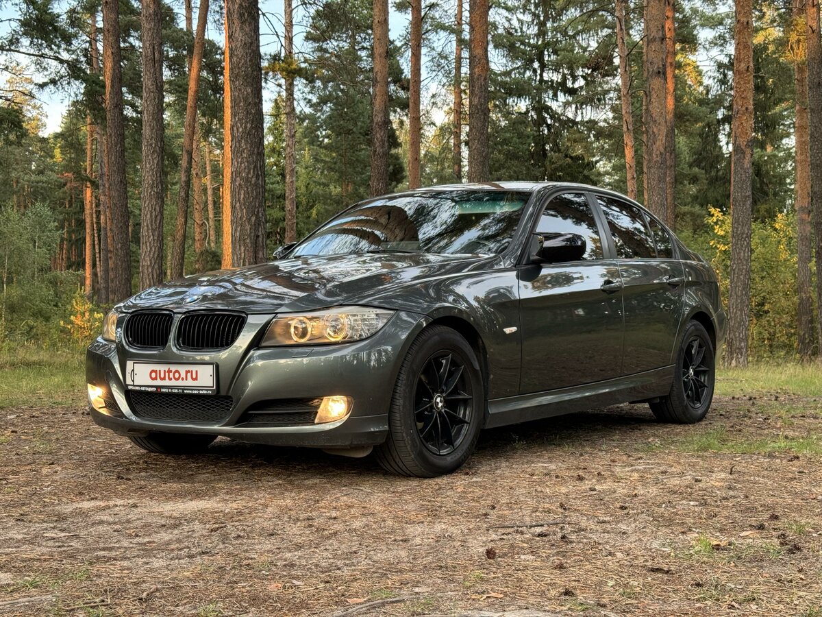 Купить б/у BMW 3 серии V (E90/E91/E92/E93) Рестайлинг 318i 2.0 AT (136 л.с.) бензин автомат в ...
