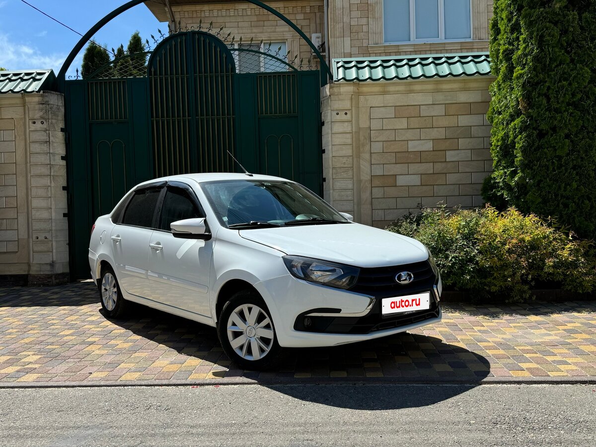 Купить б/у Lada (ВАЗ) Granta I Рестайлинг 1.6 AT (98 л.с.) бензин ...
