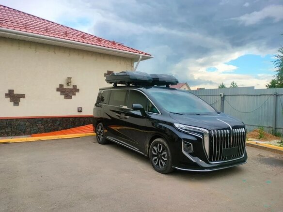 Купить б/у Hongqi HQ9 2022-2025 2.0 AT (245 л.с.) бензин автомат в Электростали: чёрный Хончи ...