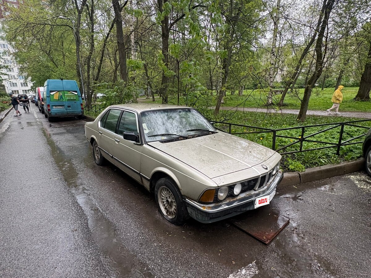 Купить б/у BMW 7 серии I (E23) 733i 5-speed 3.2 MT (197 л.с.) бензин механика в Санкт-Петербурге ...