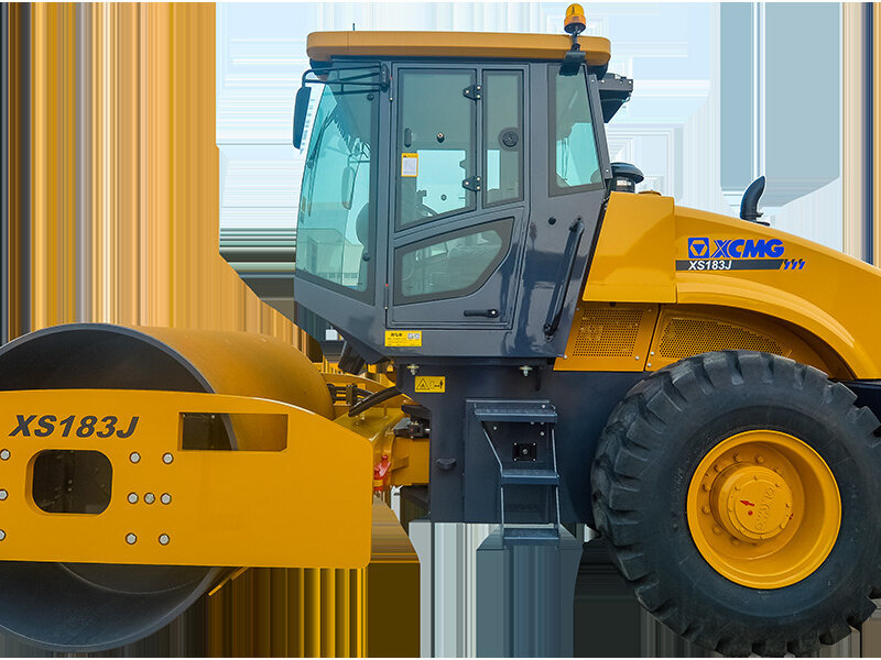 Купить б/у XCMG XS183 в Москве: золотистый каток 2023 года по цене 8 050 000 рублей на Авто.ру
