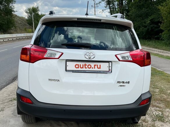 Купить б/у Toyota RAV4 IV (XA40) 2.0 MT (146 л.с.) 4WD бензин механика ...