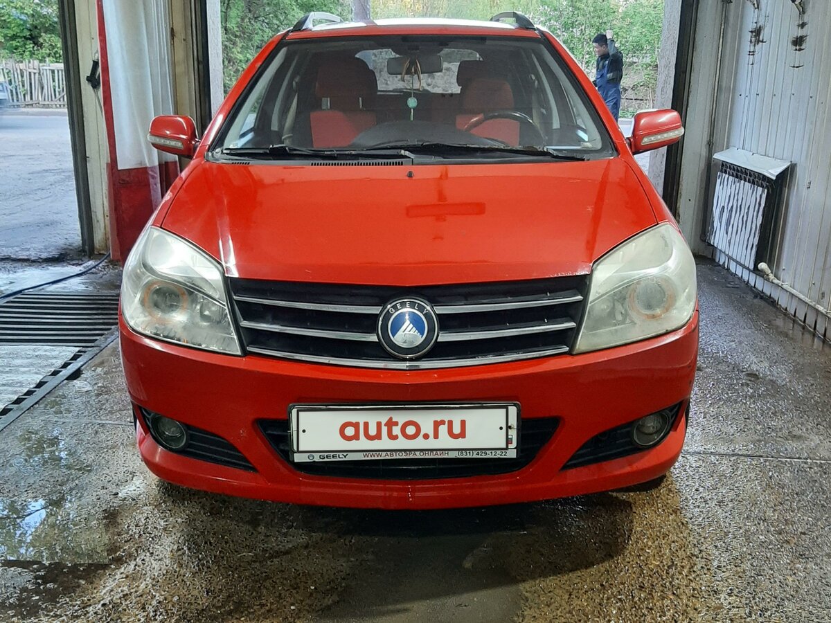 Купить б/у Geely MK Cross I 1.5 MT (94 л.с.) бензин механика в Нижнем ...