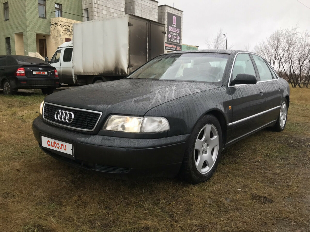 Купить б/у Audi A8 I (D2) 3.7 AT (230 л.с.) 4WD бензин автомат в Северодвинске: чёрный Ауди А8 I ...