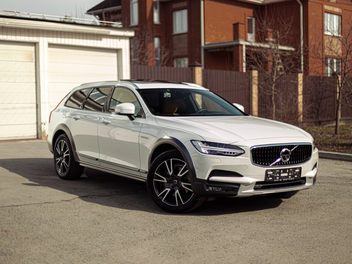 Купить б/у Volvo V90 Cross Country I 2.0d AT (235 л.с.) 4WD дизель ...