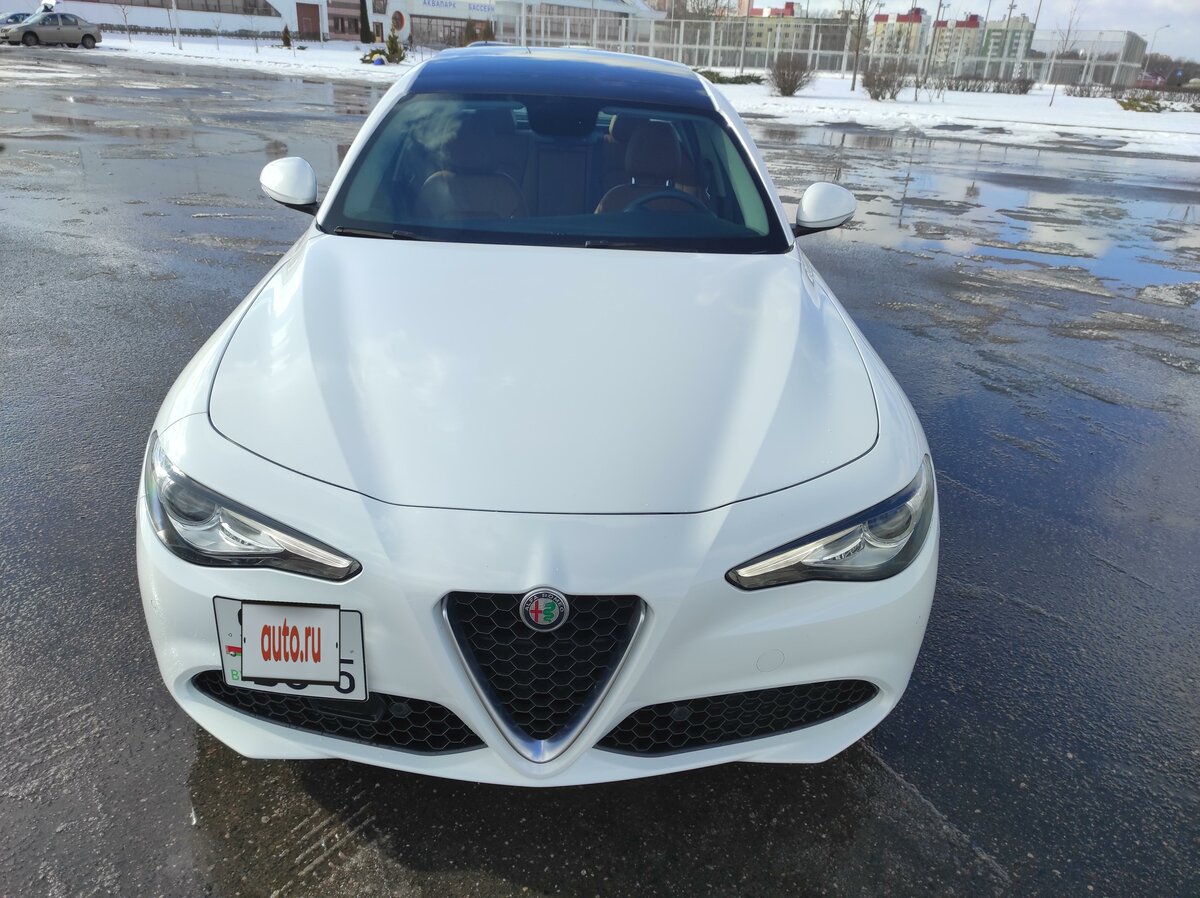 Купить б/у Alfa Romeo Giulia II (952) 2.0 AT (280 л.с.) 4WD бензин ...