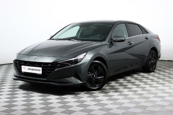 Купить б/у Hyundai Elantra VII (CN7) 2.0 AT (150 л.с.) бензин автомат в Москве: серый Хендэ ...