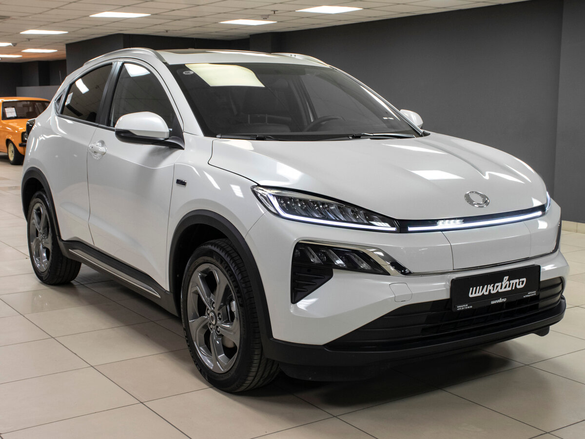 Купить б/у Ciimo (Dongfeng-Honda) M-NV 2020-2023 Electro AT (120.0 кВт ...