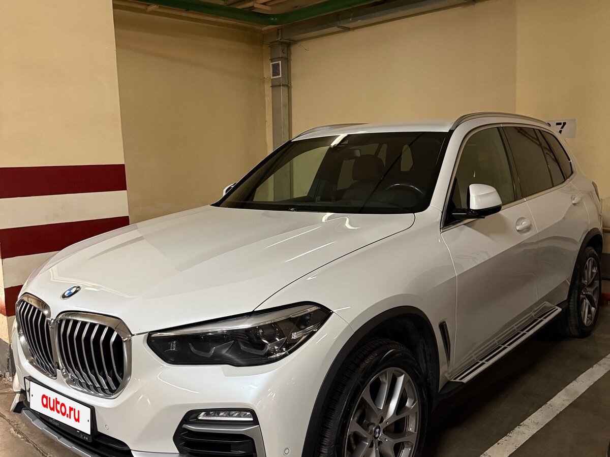 Купить б/у BMW X5 IV (G05/G18) 30d 3.0d AT (249 л.с.) 4WD дизель автомат в Москве: белый БМВ Х5 ...