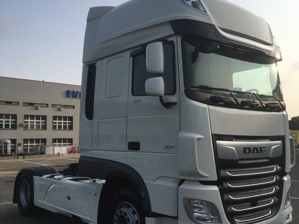 Купить новый DAF XF дизель автомат в Москве: белый 2022 года на Авто.ру ...