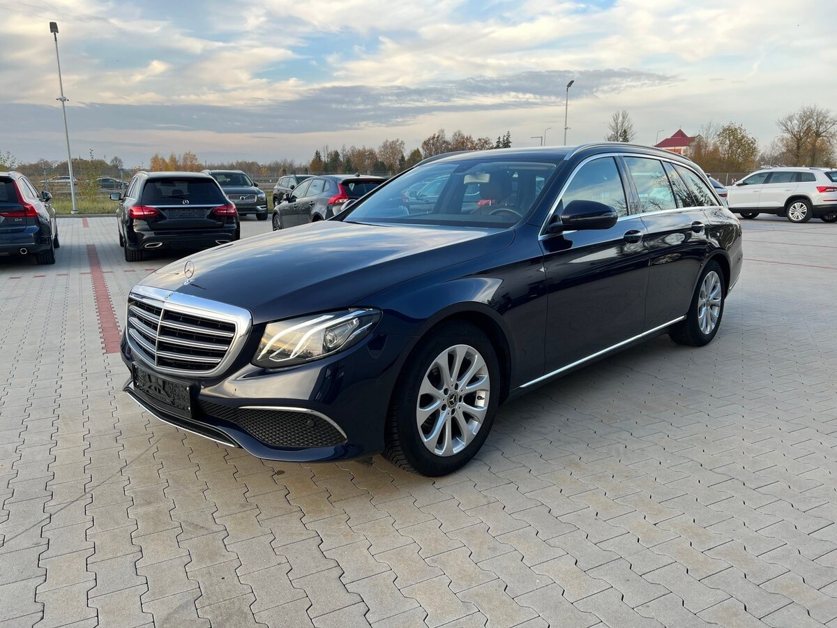 Купить б/у Mercedes-Benz E-Класс V (W213, S213, C238) 220 d 2.0d AT ...