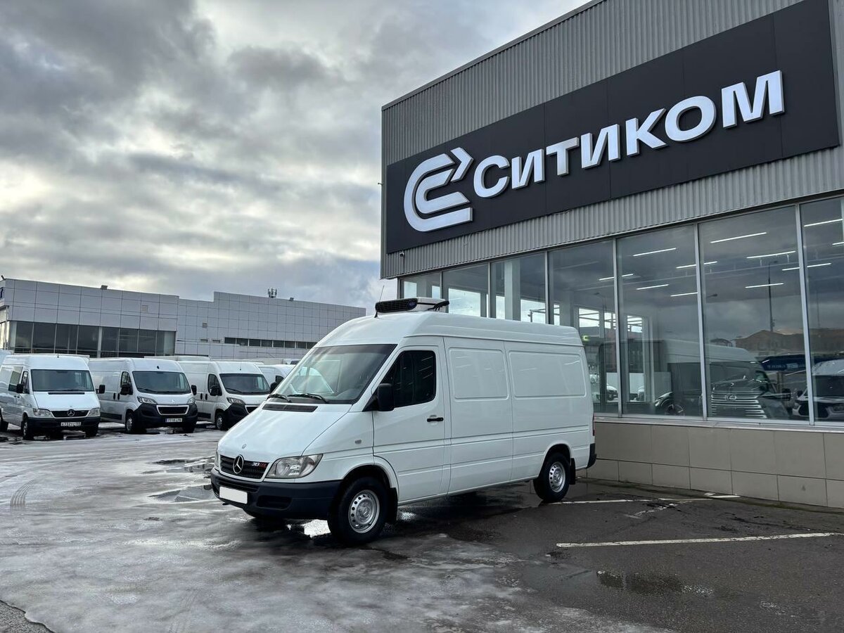 Купить б/у Mercedes-Benz Sprinter дизель механика в Москве: белый ...