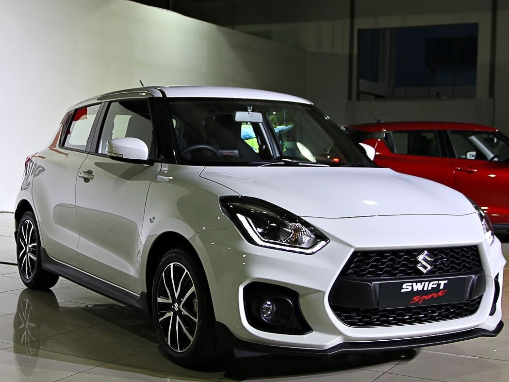 Купить б/у Suzuki Swift V 1.4 MT (140 л.с.) бензин механика в ...