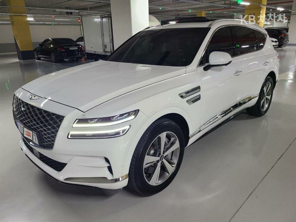 Купить б/у Genesis GV80 I 3.5 AT (379 л.с.) 4WD бензин автомат во Владивостоке: белый Генезис ...