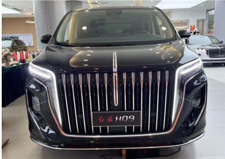 Купить б/у Hongqi HQ9 2022-2023 2.0 AT (252 л.с.) бензин автомат во Владивостоке: чёрный Хончи ...