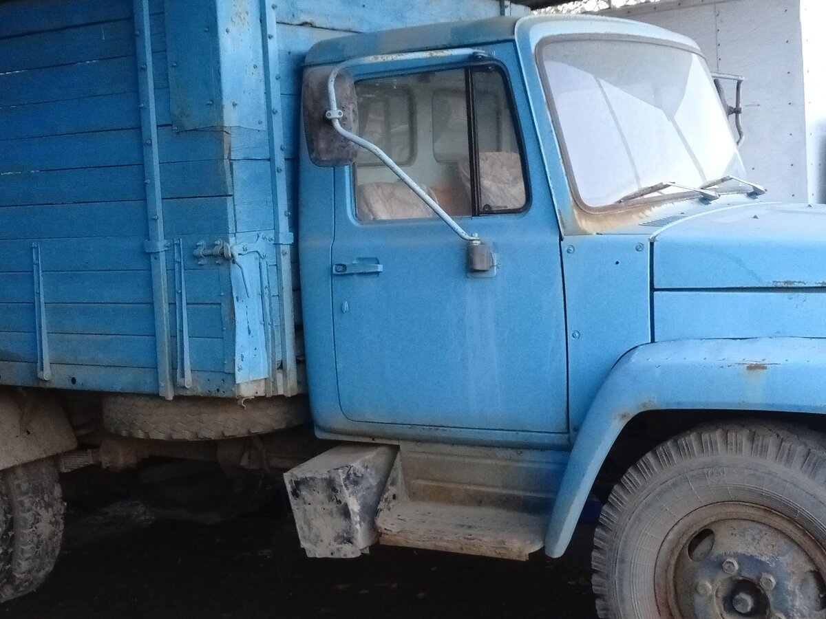 Купить б/у ГАЗ 3307 бензин механика в Краснодаре: голубой бортовой грузовик 1992 года по цене ...