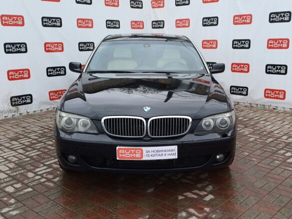 Купить б/у BMW 7 серии IV (E65/E66) Рестайлинг 740Li 4.0 AT (306 л.с.) бензин автомат в Санкт ...