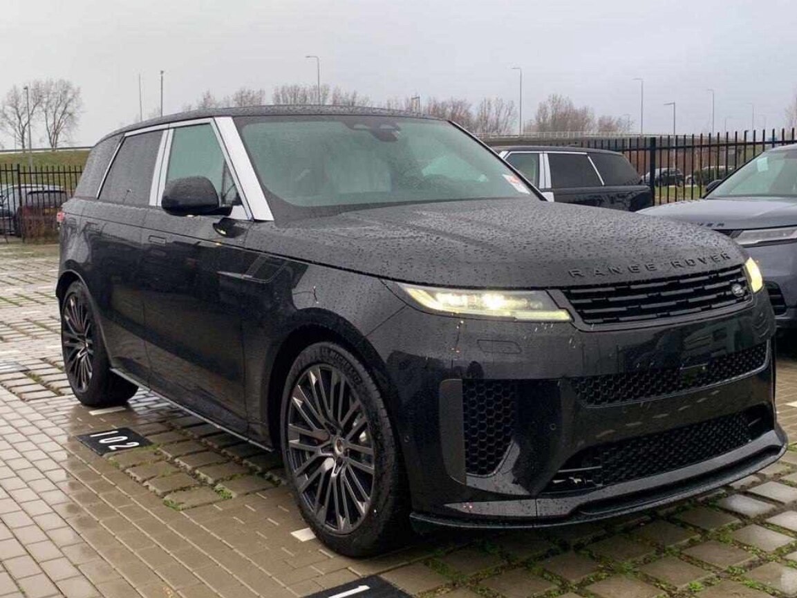 Купить б/у Land Rover Range Rover Sport III P635 4.4 AT (635 л.с.) 4WD ...