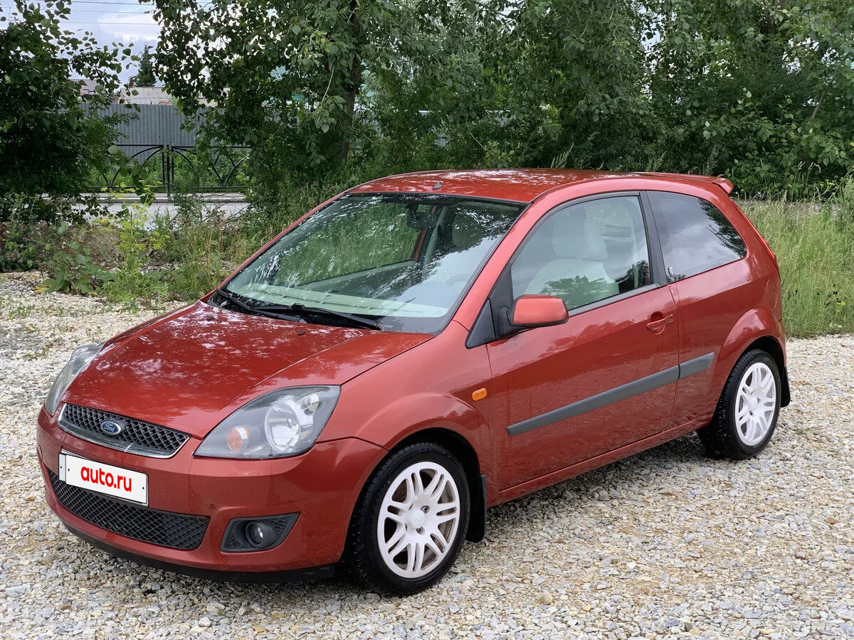 Купить б/у Ford Fiesta Mk5 1.6 MT (100 л.с.) бензин механика в ...