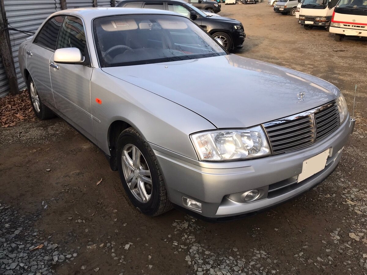 Купить б/у Nissan Gloria XI (Y34) 2.5 AT (210 л.с.) бензин автомат во Владивостоке: серебристый ...