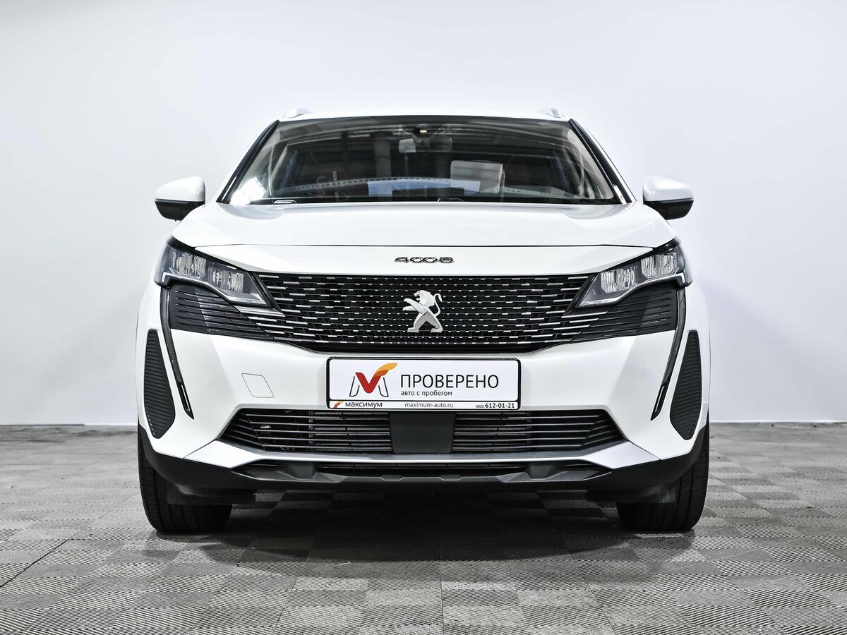 Купить б/у Peugeot 4008 II Рестайлинг 1.8 AT (211 л.с.) бензин автомат в Санкт-Петербурге: белый ...