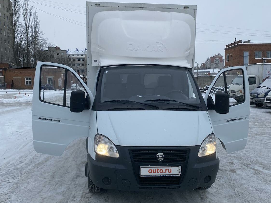 Купить б/у ГАЗ ГАЗель (3302) бензин-газ механика во Владимире: белый промтоварный автофургон ...
