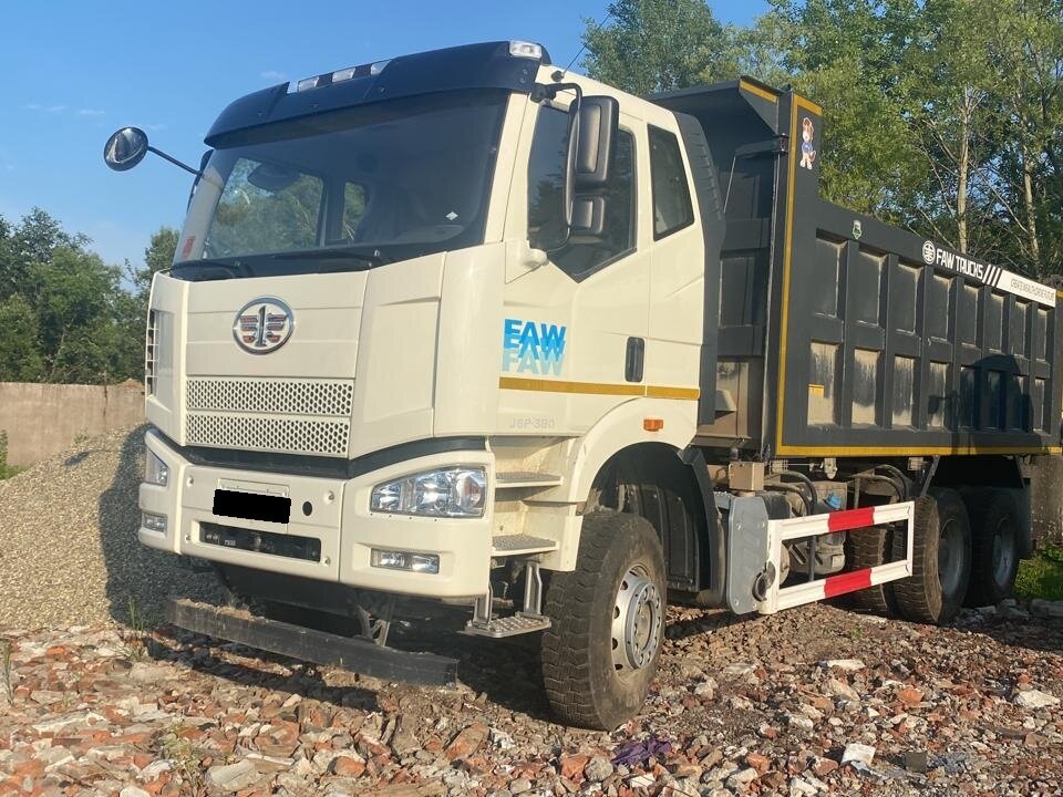 Купить б/у FAW J6 CA3250 дизель механика в Хабаровске: белый самосвал 2022 года на Авто.ру ID ...