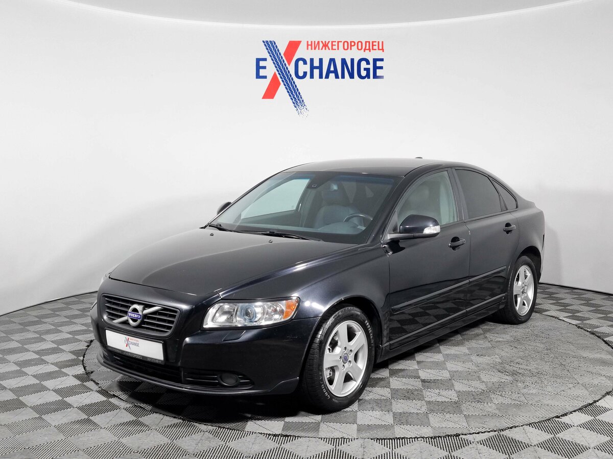Купить б/у Volvo S40 II Рестайлинг 2.0 AMT (145 л.с.) бензин робот в ...