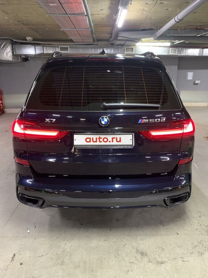 Купить б/у BMW X7 I (G07) M50d 3.0d AT (400 л.с.) 4WD дизель автомат в Архангельске: чёрный БМВ ...