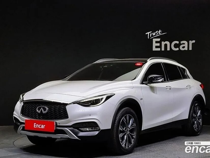 Купить б/у Infiniti QX30 2016-2019 2.0 AMT (211 л.с.) 4WD бензин робот во Владивостоке: белый ...