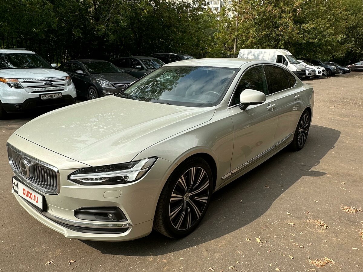 Купить б/у Volvo S90 II 2.0 AT (190 л.с.) бензин автомат в Москве: серый Вольво S90 II седан ...