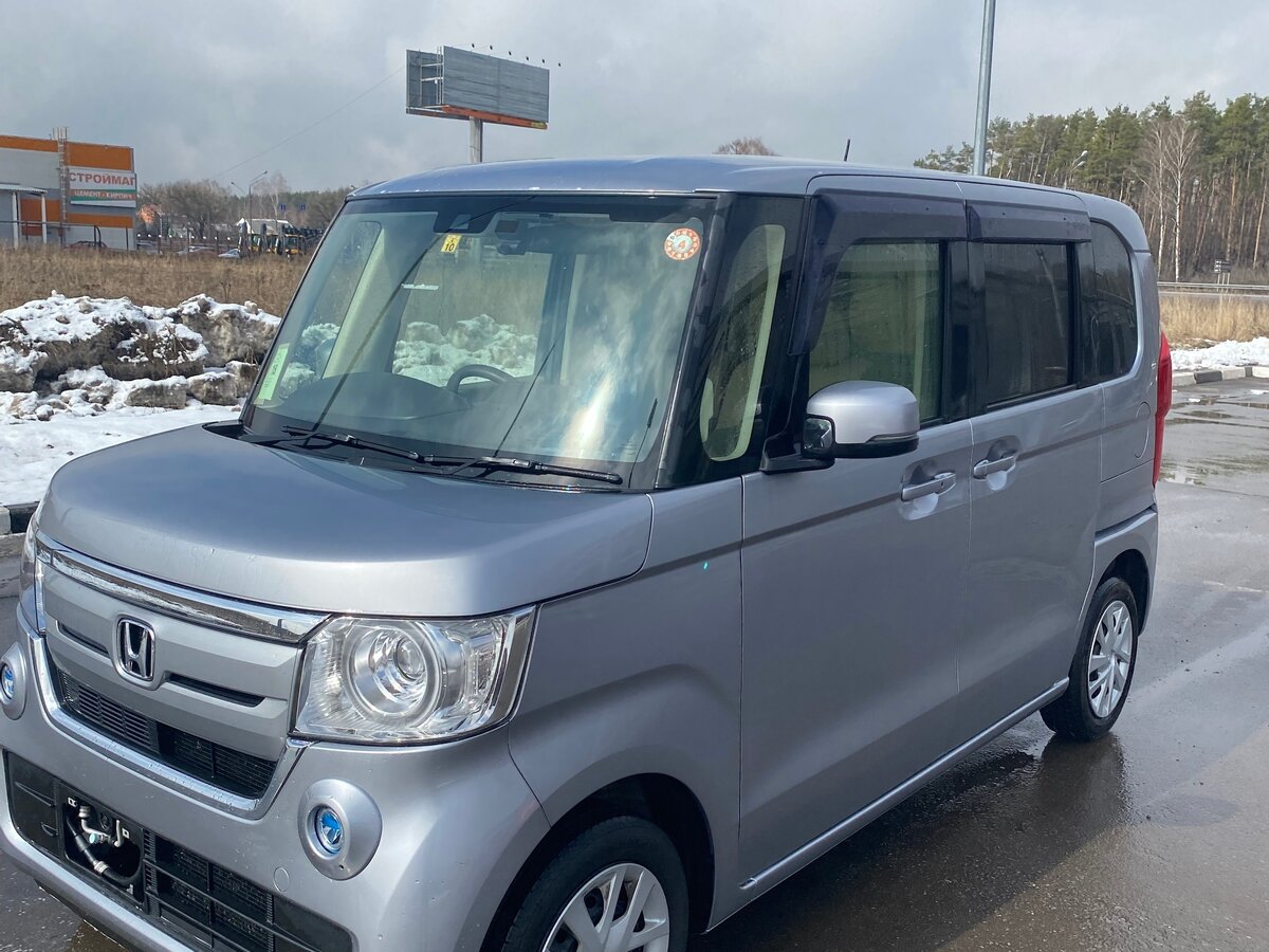 Купить б/у Honda N-BOX II 0.7 CVT (58 л.с.) 4WD бензин вариатор в Балашихе: серебристый Хонда н ...