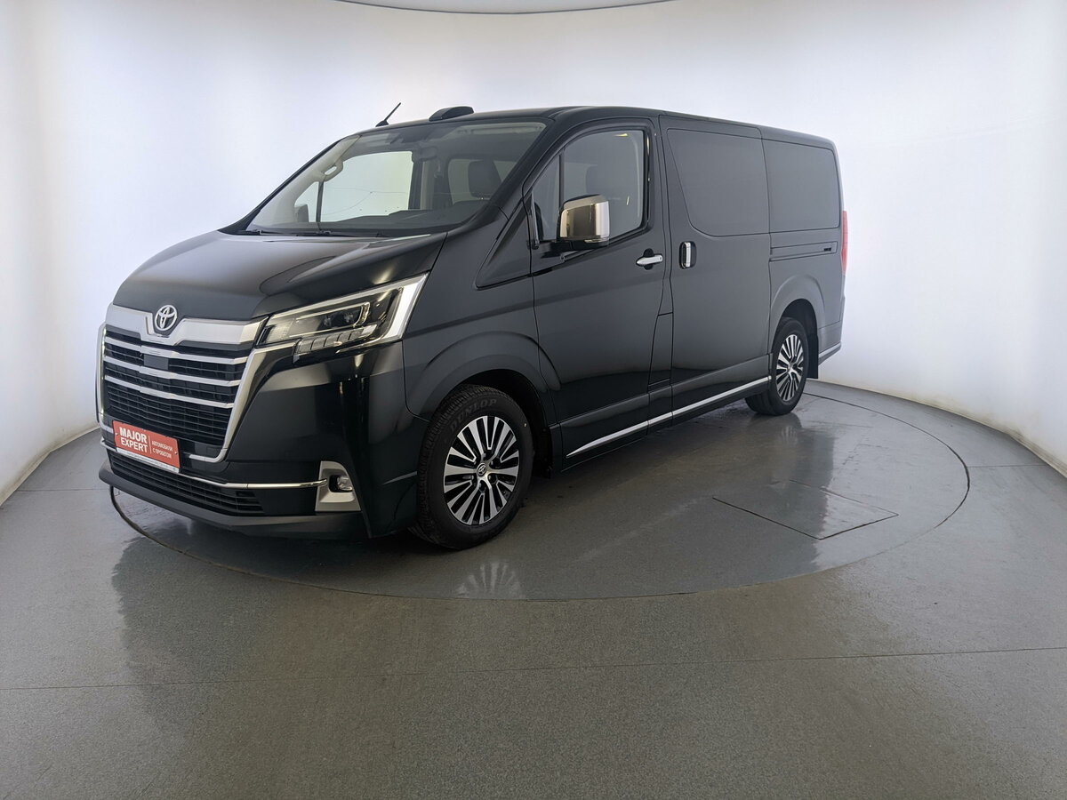Купить б/у Toyota HiAce H300 2.8d AT (150 л.с.) дизель автомат в Москве ...