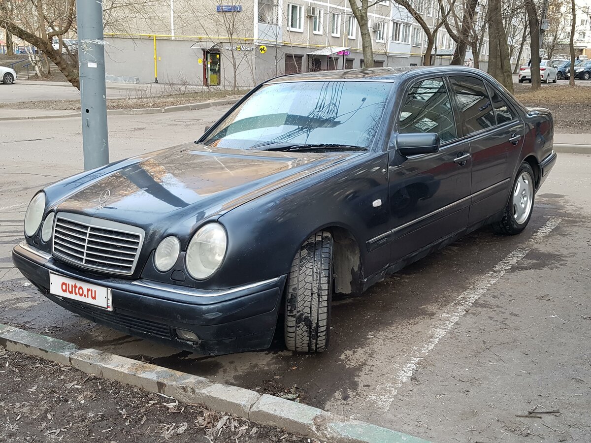 Купить б/у Mercedes-Benz E-Класс II (W210, S210) 200 2.0 AT (136 л.с.) бензин автомат в Москве ...
