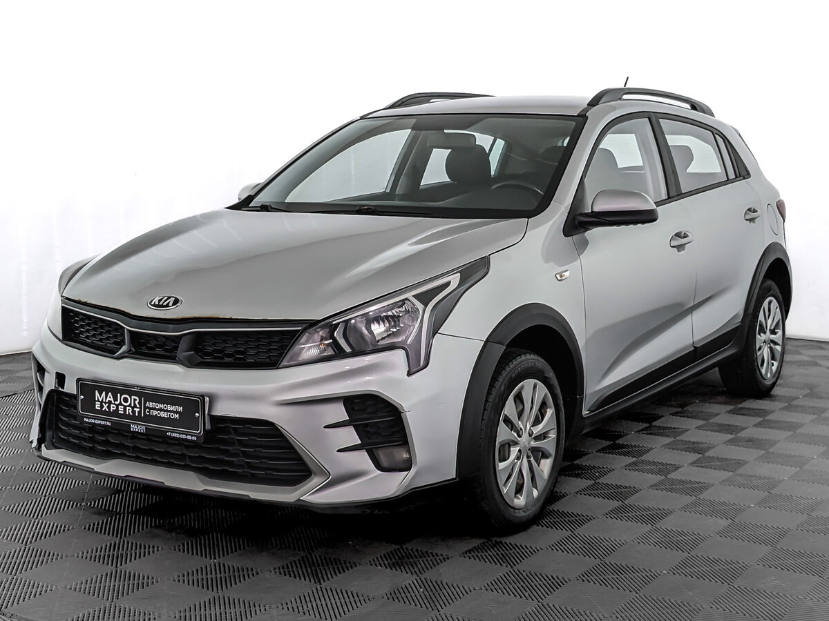 Купить б/у Kia Rio IV Рестайлинг X 1.4 AT (100 л.с.) бензин автомат в Москве: серый Киа Рио IV ...