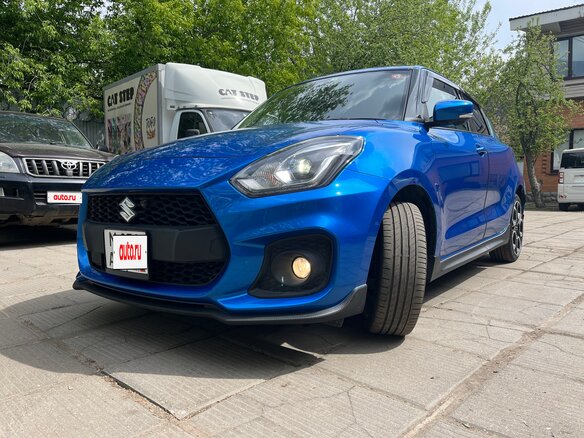 Купить б/у Suzuki Swift V 1.4 AT (140 л.с.) бензин автомат в Щёлково ...