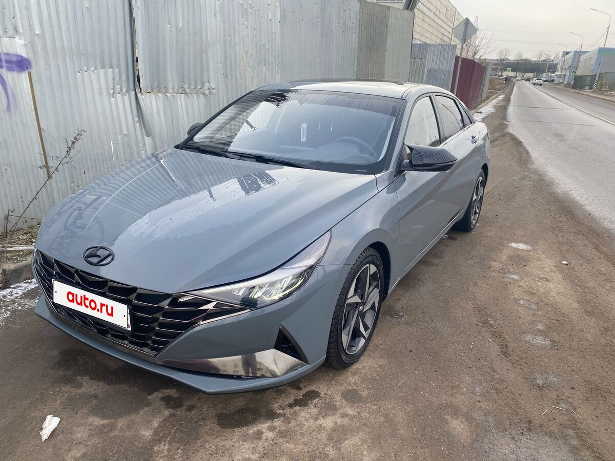 Купить б/у Hyundai Elantra VII (CN7) 1.5 CVT (115 л.с.) бензин вариатор в Одинцово: серый Хендэ ...